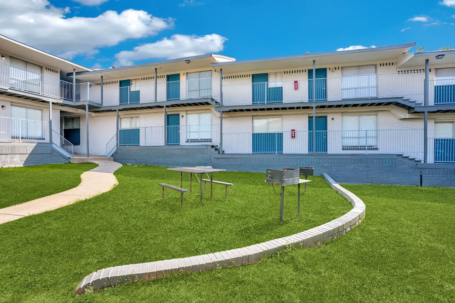 Apartments for Rent in Dallas, TX | Costa Bella